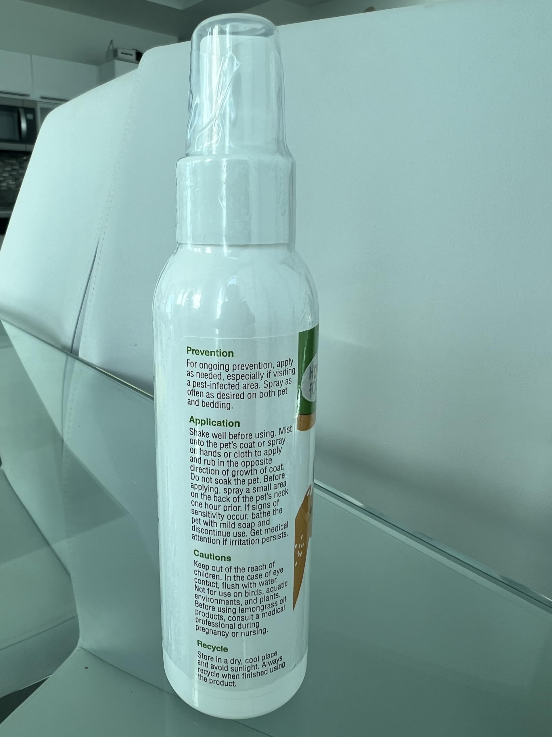 Houdi's Foodies Herbal Flea & Tick Pet Spray by North American Herb & Spice - Lemongrass Scent - 4 fl oz - Kills & Repels Fleas, Ticks + Mosquitoes - DEET-Free, Plant-Based Formula
