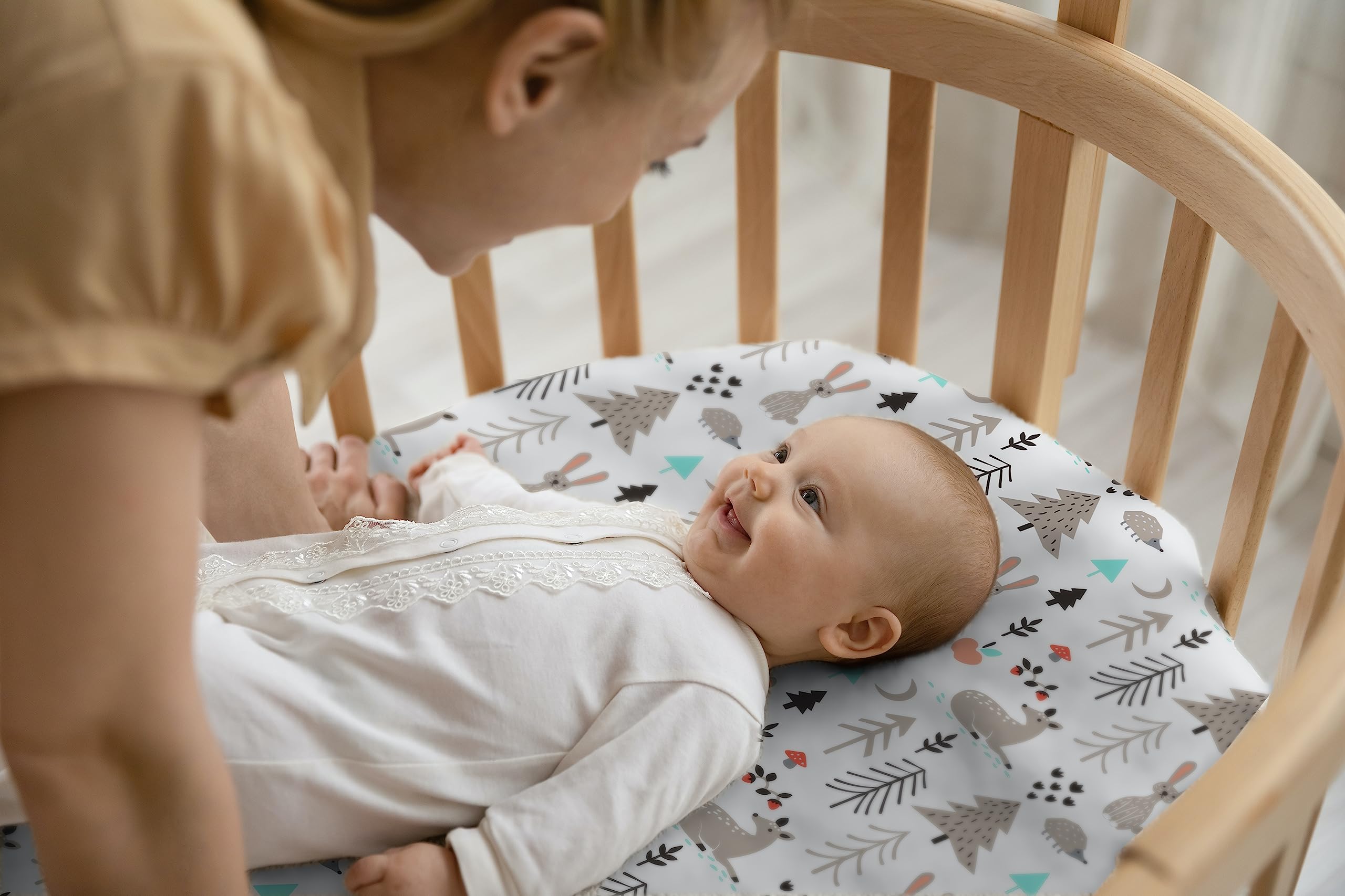 WOOLY HEROES MagicFit Bassinet Sheets: Adaptable 2-Pack for Baby Girls & Boys - Ultra-Soft, Versatile Fit for Halo, Hourglass, Rectangle & Oval Mattresses - Charming Woodland Design