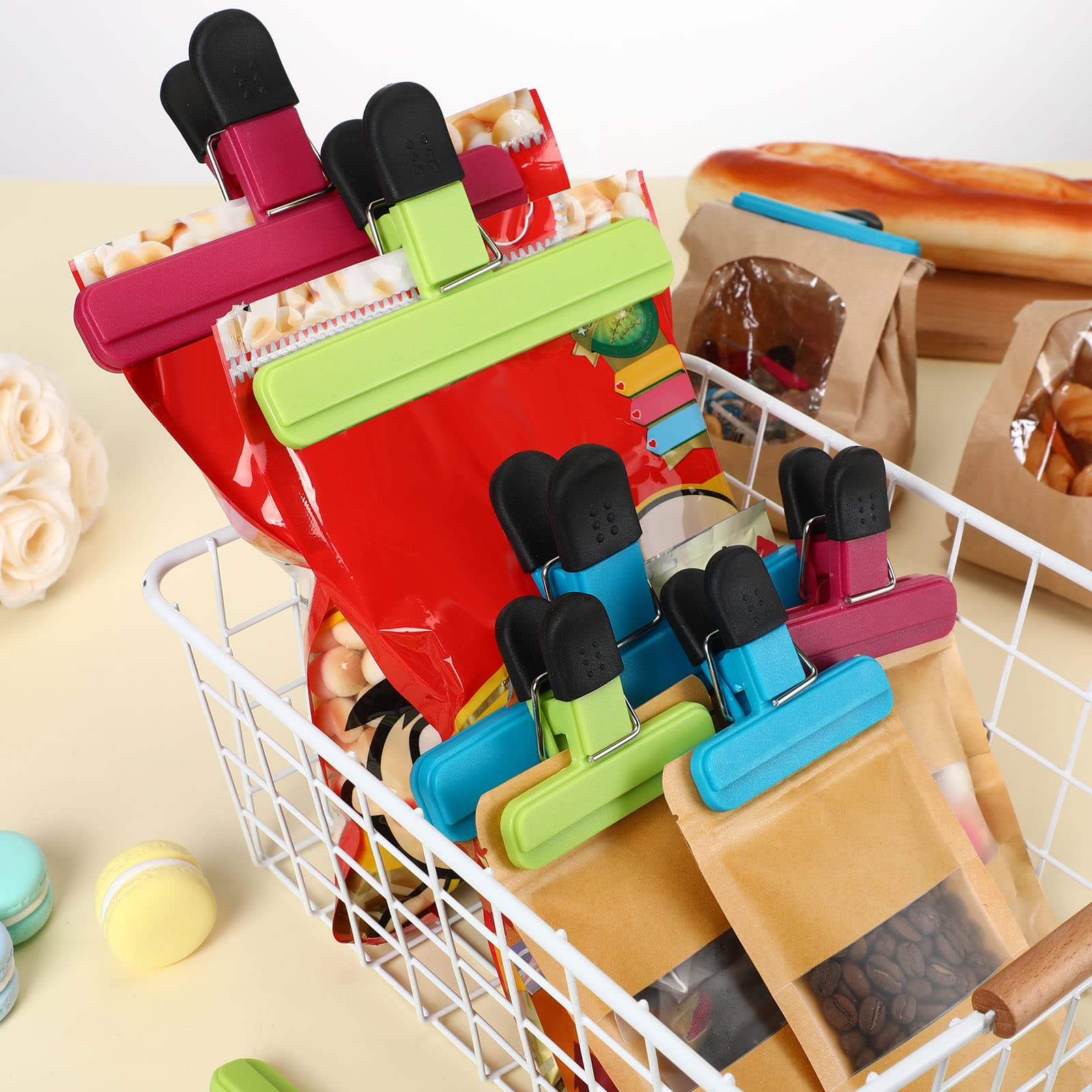 36 Pcs Large Chip Bag Clips bulk 12 Large and 24 Small Size Plastic Food Bag Clips Reusable Kitchen Clips Air Tight Food Clips Heavy Duty Seal Grip for Snack Vegetables Fruit Storage Container