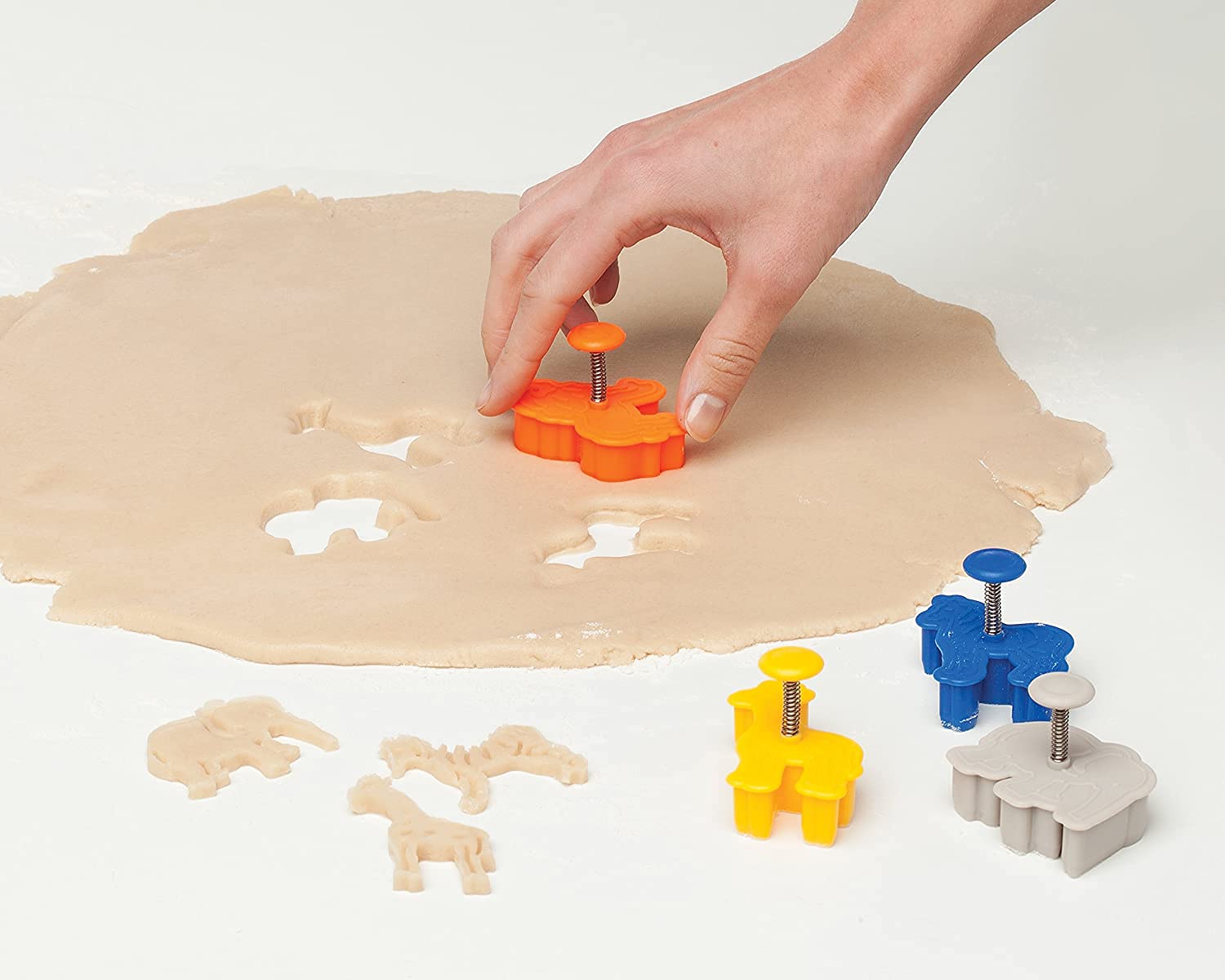 4Pcs/Set Plunger Cutters Fondant Cake Mould Biscuit Cookie Wild Animal Elephant Sugarcraft Decor Craft by Xiaolanwelc… (Cake Mould)
