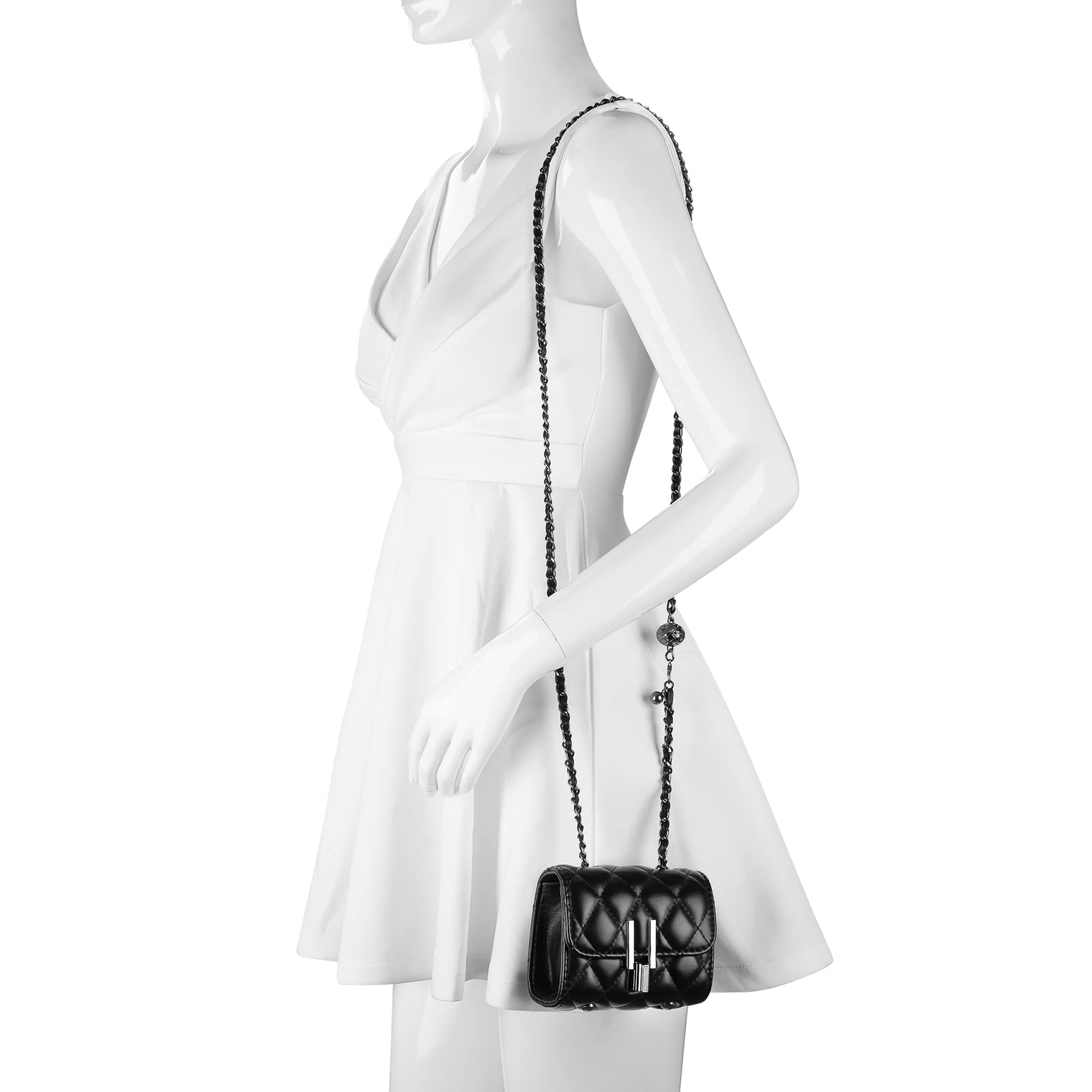 Mini Purse Clutch for Women, Black Quilted Lattice Mini Cute Crossbody Bag, Trendy Small Shoulder Handbag with Chain Strap