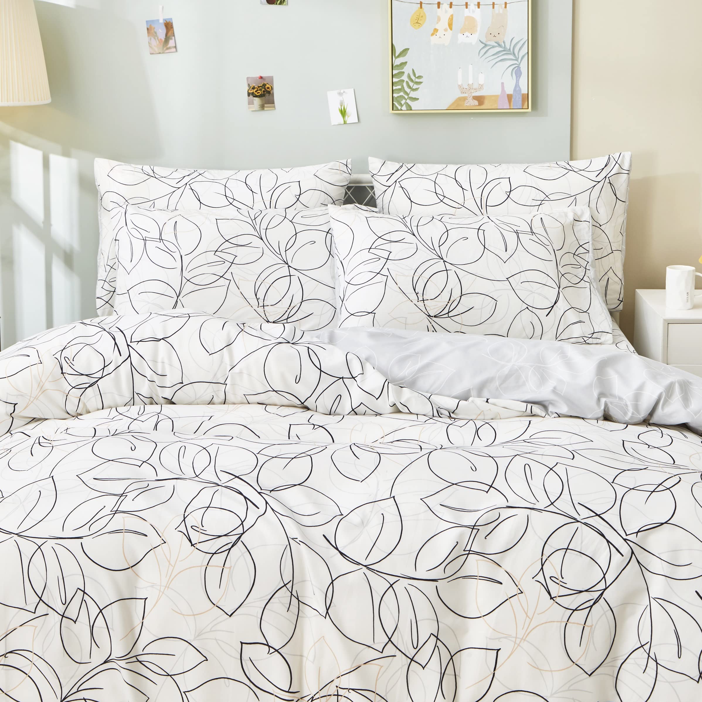 Tache Modern Abstract Floral Leaf Minimalist Line Art White Black Grey Gold Duvet Cover, King