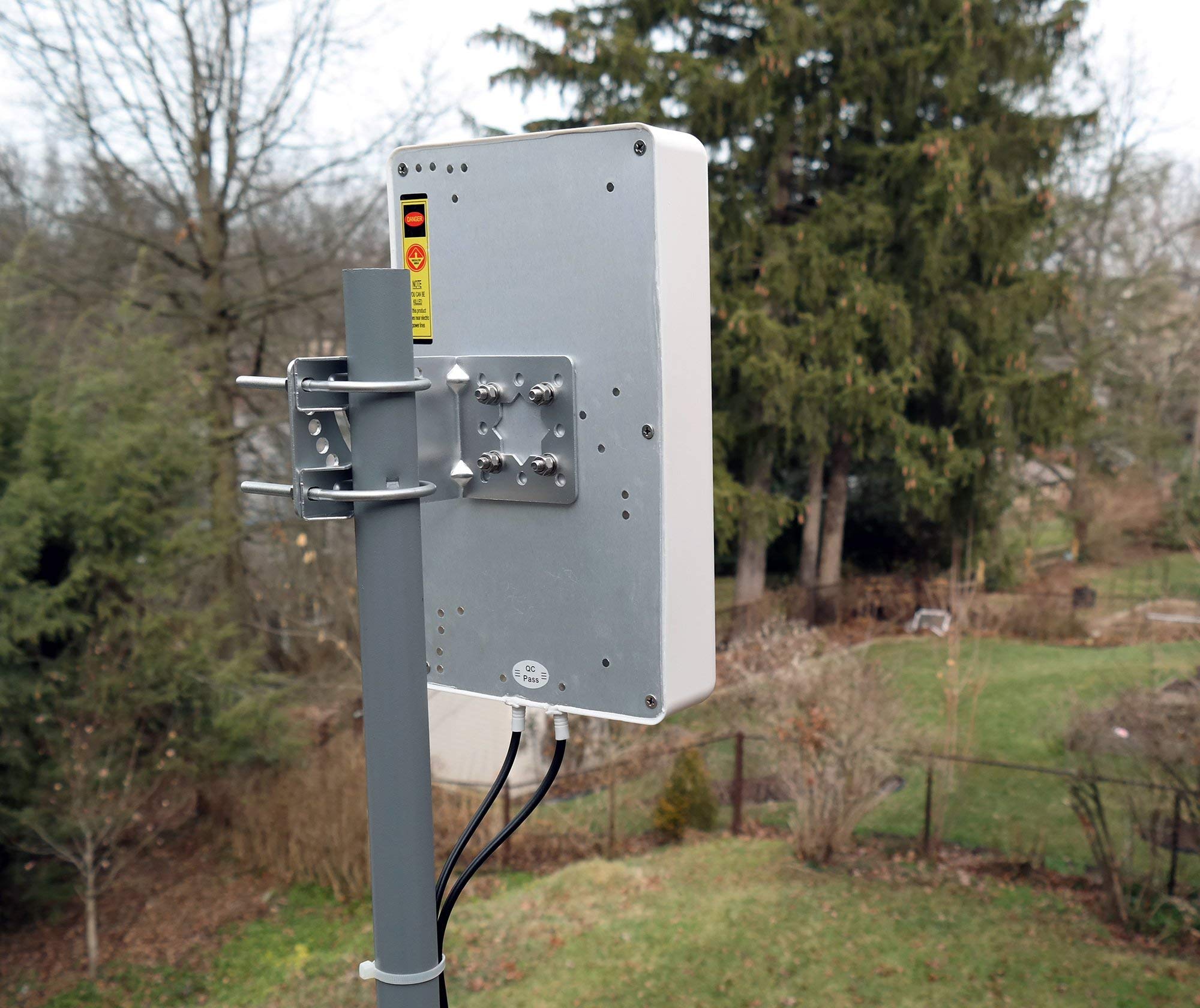 Proxicast 4G / LTE / 5G Cross-Polarized (MIMO) 7-10 dBi High-Gain Fixed-Mount Outdoor Directional Panel Antenna (Renewed)