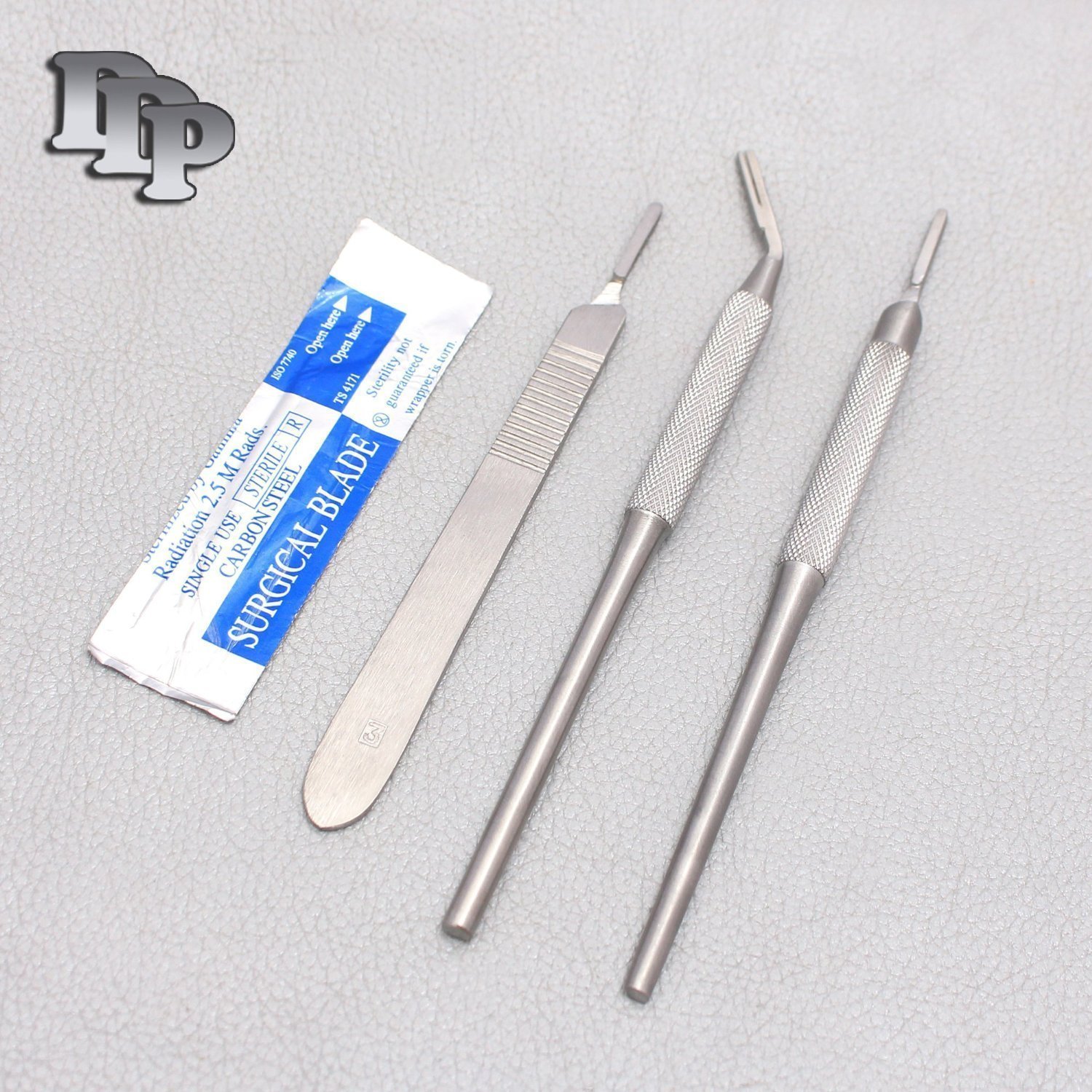 3 ASSORTED SCALPEL KNIFE HANDLES #3 WITH 20 STERILE BLADES #10 (DDP BRAND)
