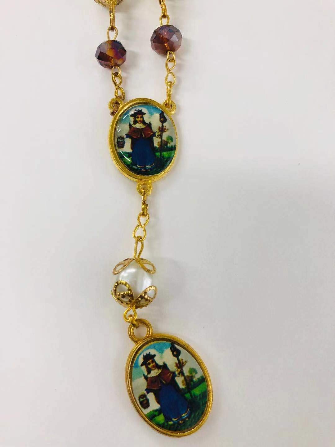 CLGIFT crystal Santo Niño de Atocha (holy infant of atocha) car auto rosary Perfect for First Communions, Baptism,Shower/Religious gift /