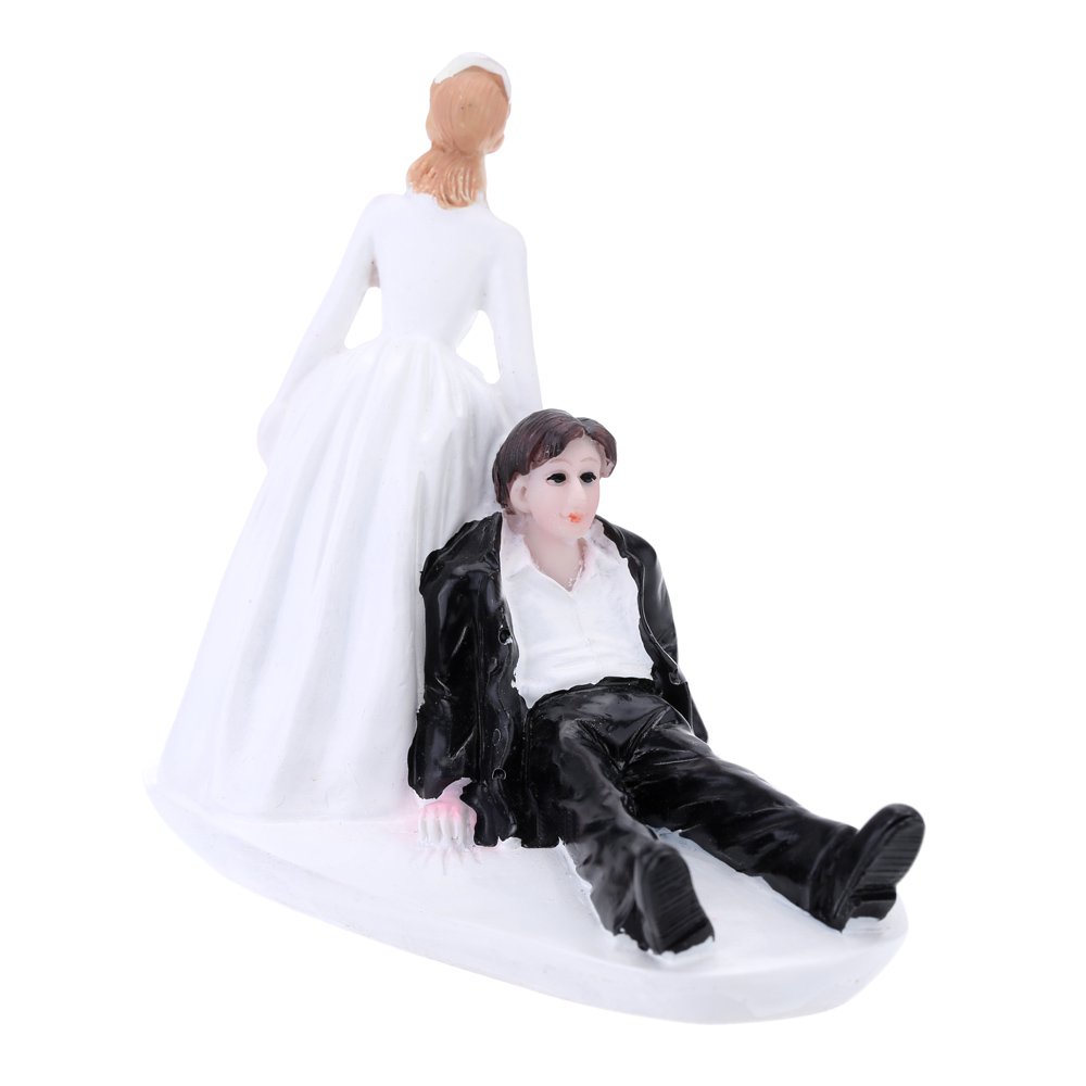 Ailgely Bride Dragging Groom Cake Topper,Funny Wedding Cake Toppers Bride and Groom,Figurine Wedding Cake Topper Romantic Wedding Party Decoration Adorable Gift