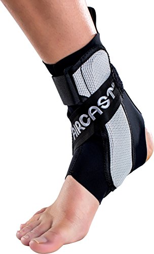 Aircast A60 Ankle Support Brace, Right Foot, Black, Medium (Shoe Size: Men's 7.5-11.5 / Women's 9-13)