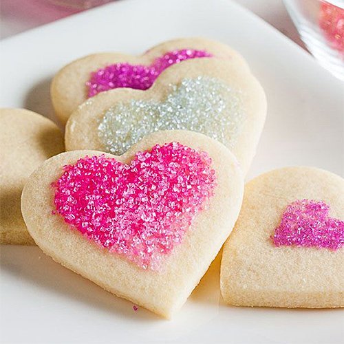 AKOAK 1 Set of 5 Pcs Heart-Shaped Cookie Cutters, Food Grade Plastic Different Size,Multi-color and Random