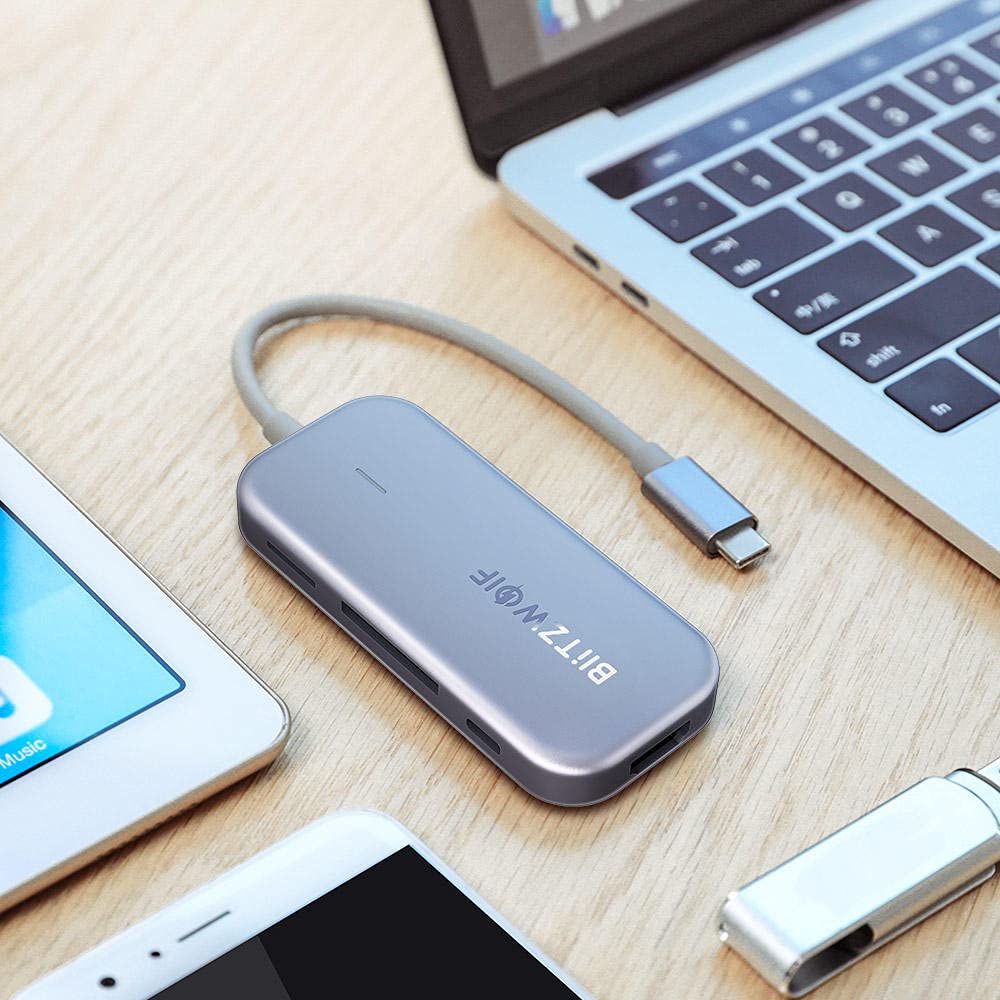 7 in 1 USB-C Data Hub with 3-Port USB 3.0 TF Card Reader USB-C PD Charging 4K Display USB Hub for MacBooks Notebooks Pros