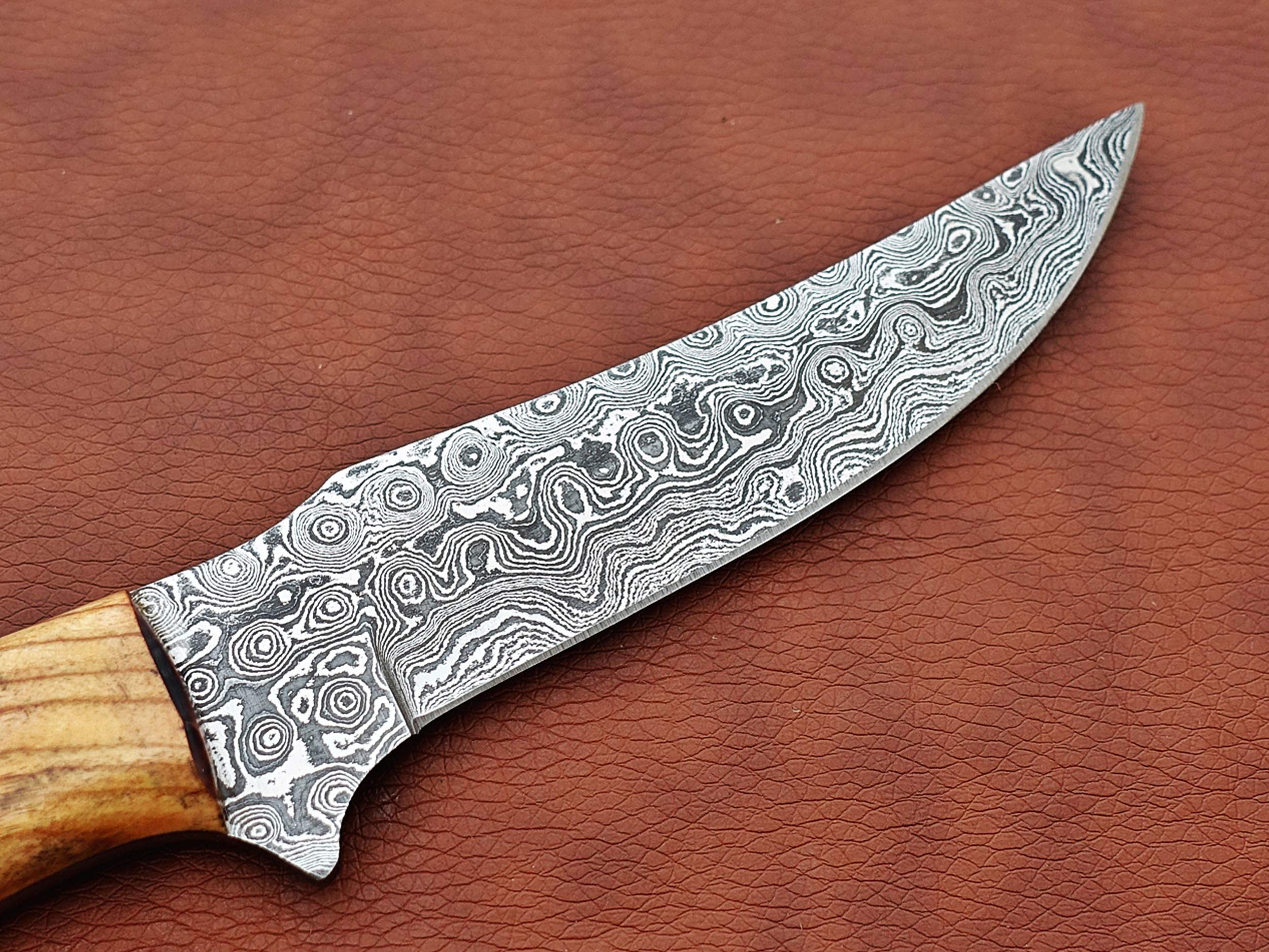 9" Long hand forged rain drop pattern Trailing point Damascus steel full tang blade Skinning Knife, Red colored wood scale with inserting hole, Cow hide Leather sheath included (Red wood)