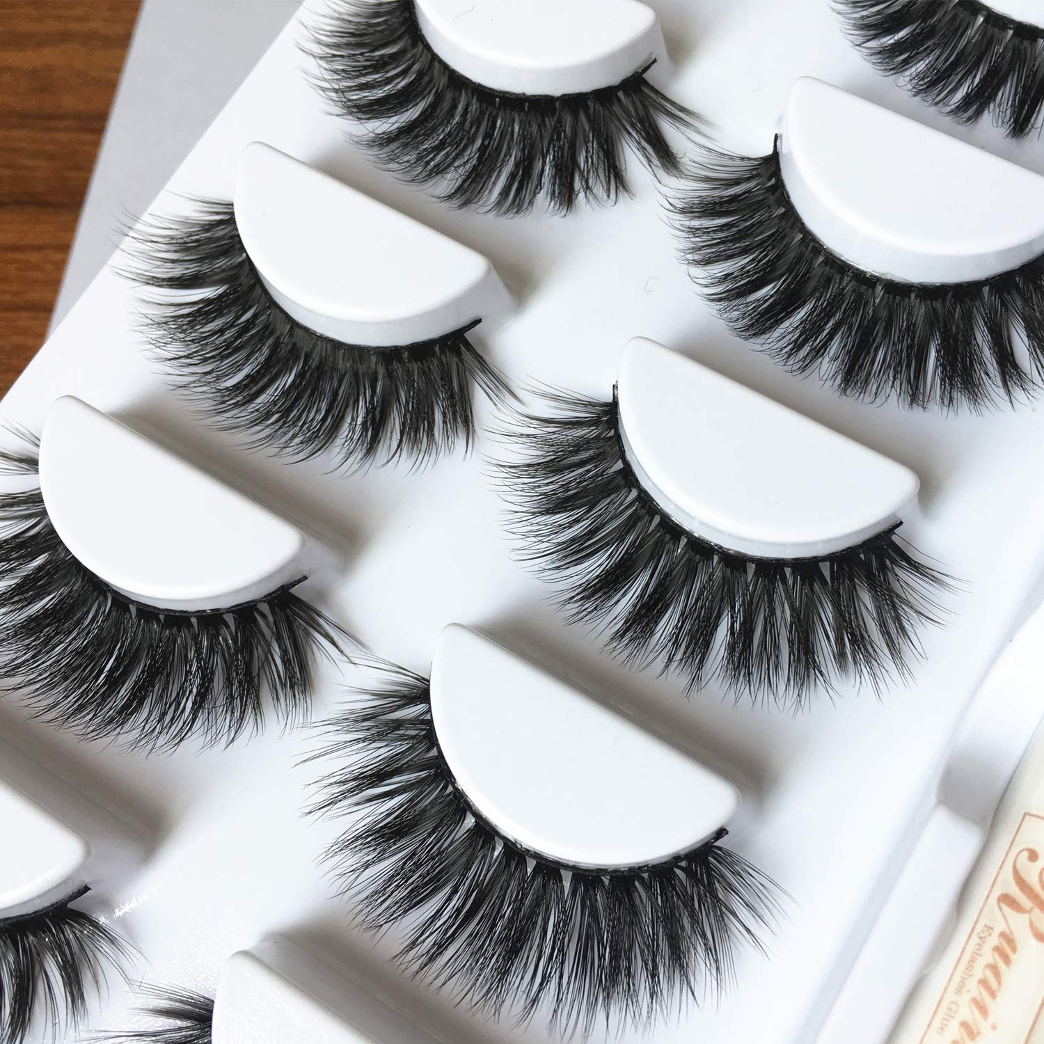 3D Fake Eyelashes With Glue Thick Full False Eyelashes With Glue 5 Pairs Reusable Cruelty-Free False Lashes Ruairie