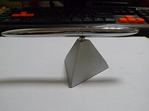 JASON YUEN Magnetic Floating Pen - Bright chrome ballpoint Pen with Magnetic Base - Writing Pen With Magnet Holder fit for Office Gift items (Triangle base)