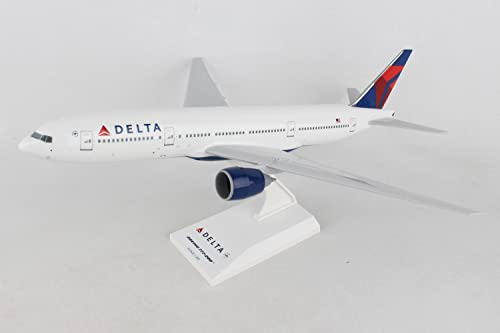 Daron SkyMarks Delta 777-200 2007 Livery Model 1/200 (SKR374)