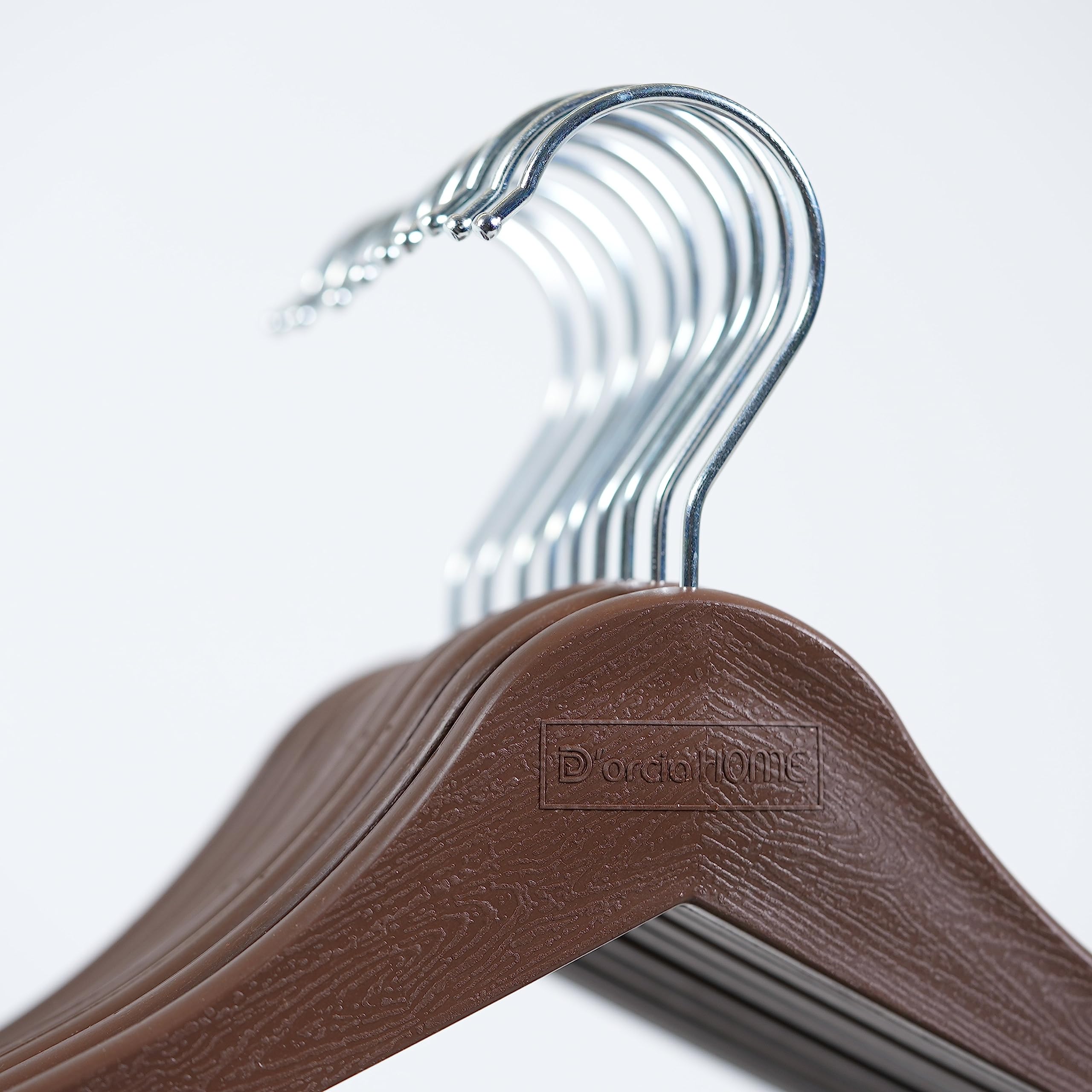 D'orcia Home Clothes Hanger - Heavy Duty Durable Coat and Clothes Hangers - 20 Pack Clothes Hangers Plastic - Non-Slip Clothes Hangers - Wood Look Space Saving Hangers - 360 Degree Swivel Hook (Brown)