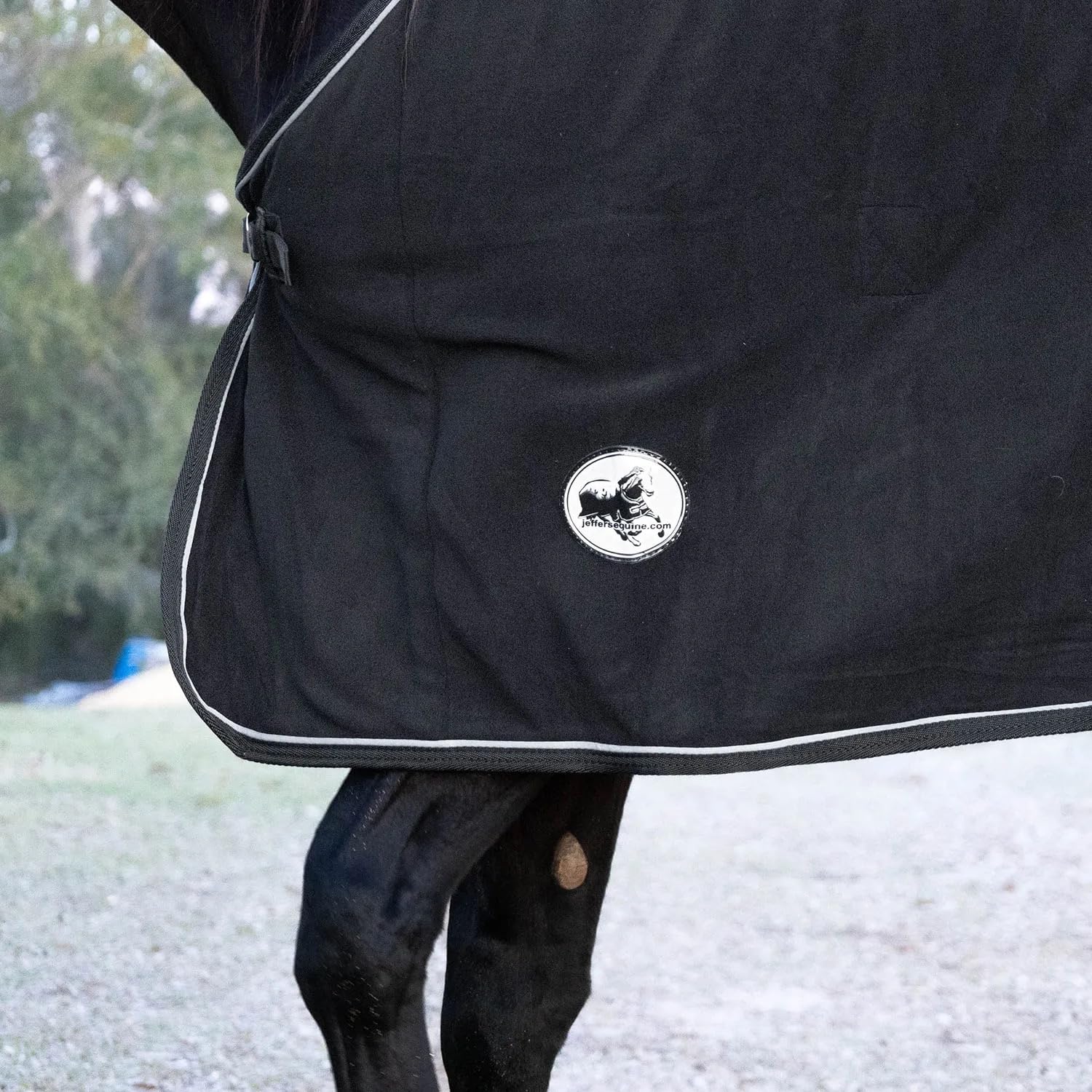 Jeffers Horse Fleece Cooler Blanket - Lightweight, Moisture-Wicking Western Blanket for Winter Warmth & Stable Use, Adjustable Fit, Durable & Easy-Care - Size 69", Black