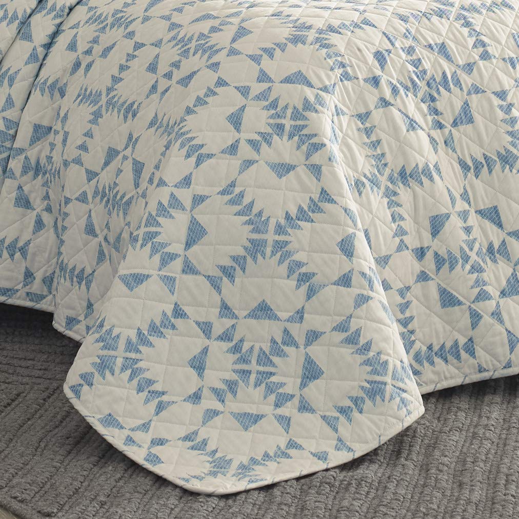 Eddie Bauer - King Quilt Set, Reversible Cotton Bedding with Matching Shams, Lightweight Home Decor for All Seasons (Arrowhead Blue,3pieces, King)