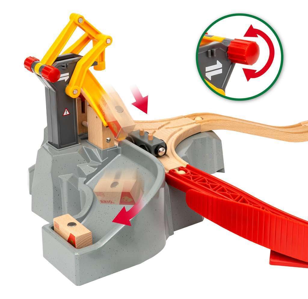 BRIO World 36010 Cargo Mountain Set | 49 Piece Wooden Train Set Toy for Kids Age 3 & Up | Dynamic Play Experience | FSC-Certified Materials | Great Addition to Existing Train Sets