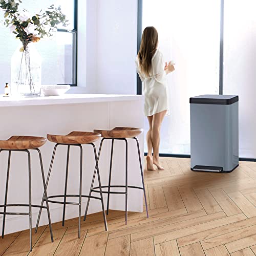 Home Zone Living 18.5 Gallon Large Capacity Kitchen Trash Can, Tall Stainless Steel Liner-Free Body, 70 Liter Capacity, Matte Black, Virtuoso Series