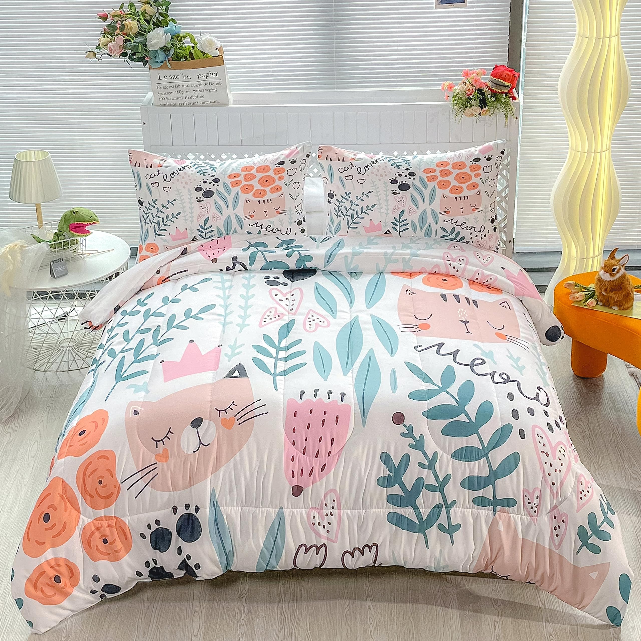CVHOUSE Cat Bedding,Cartoon Cat Comforter Queen,Animals Print Comforter Set for Kids,Kawaii Quilt Set with 1 Comforter and 2 Pillow Cases