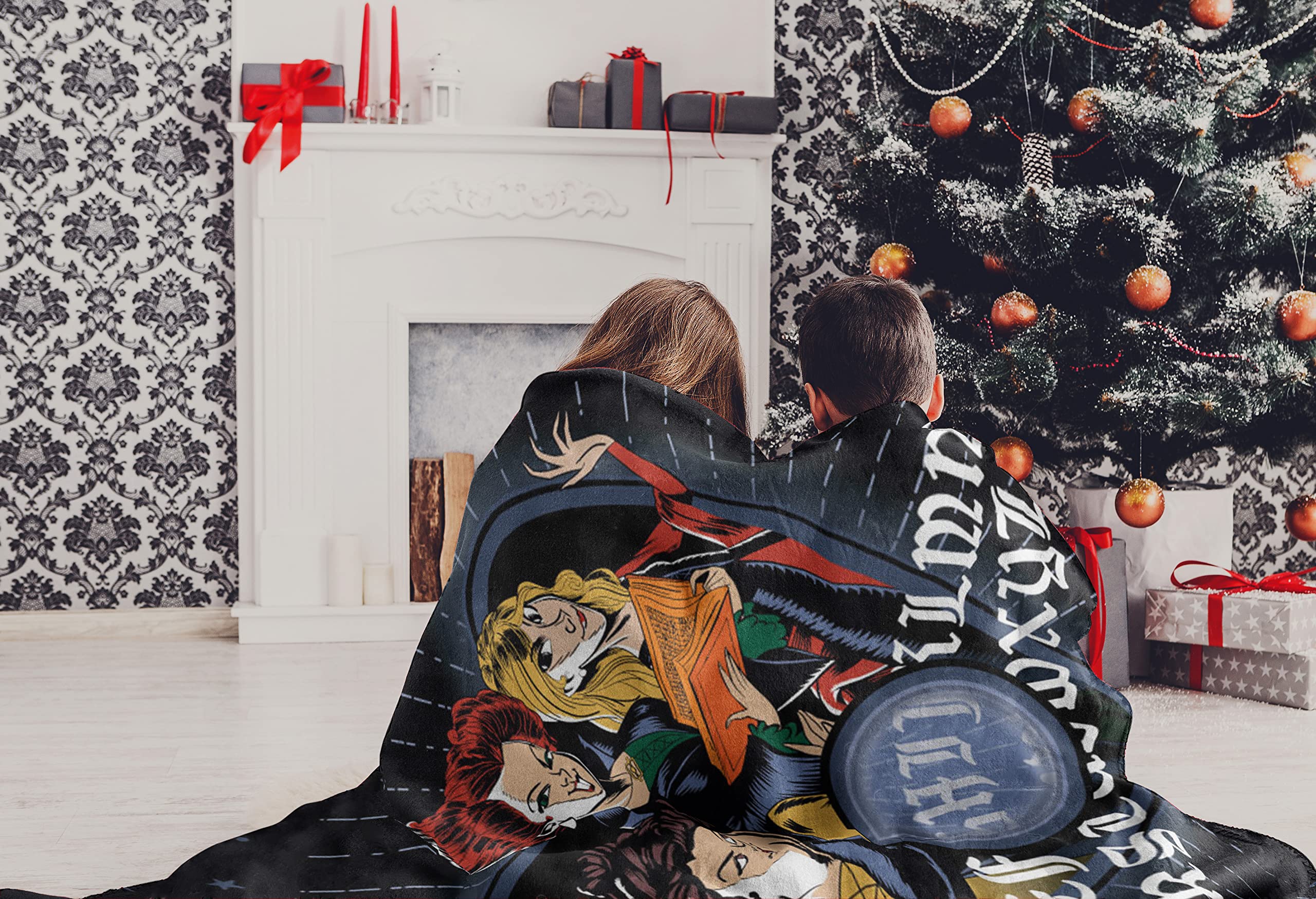 Northwest Disney's Hocus Pocus Micro Raschel Throw Blanket, 46" x 60", I Heart Hocus
