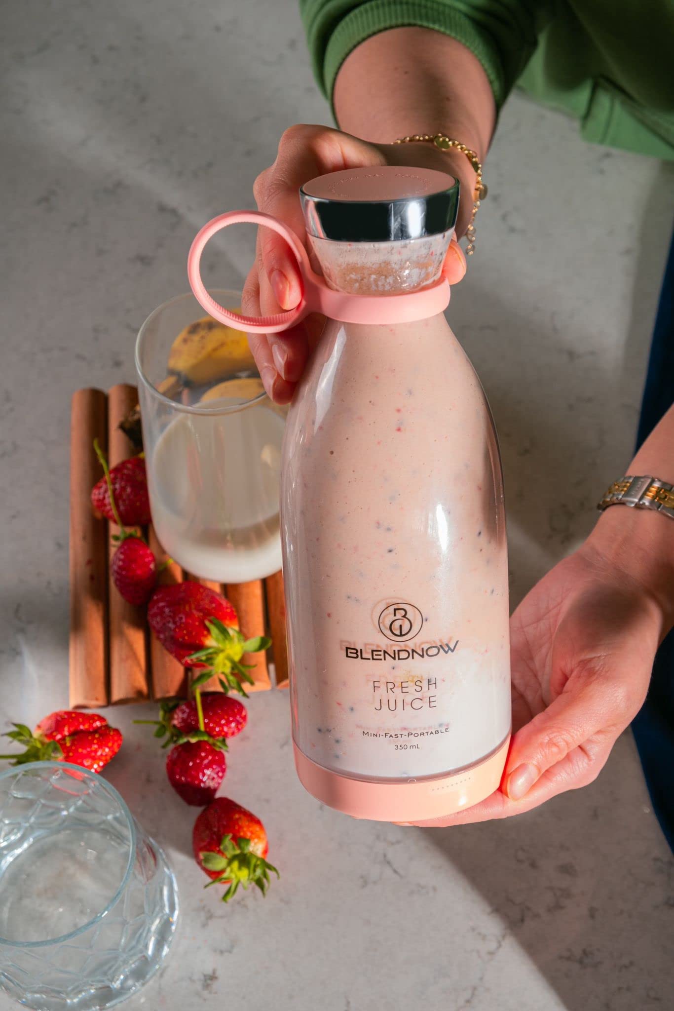 Blendnow Personal Size Blender, Portable Blender for Shakes and Smoothies, USB Rechargeable Blender, Travel Blender, Gift, Fresh Juice Blender with Stainless Steel 4 Blades, 350 ML (Pink)