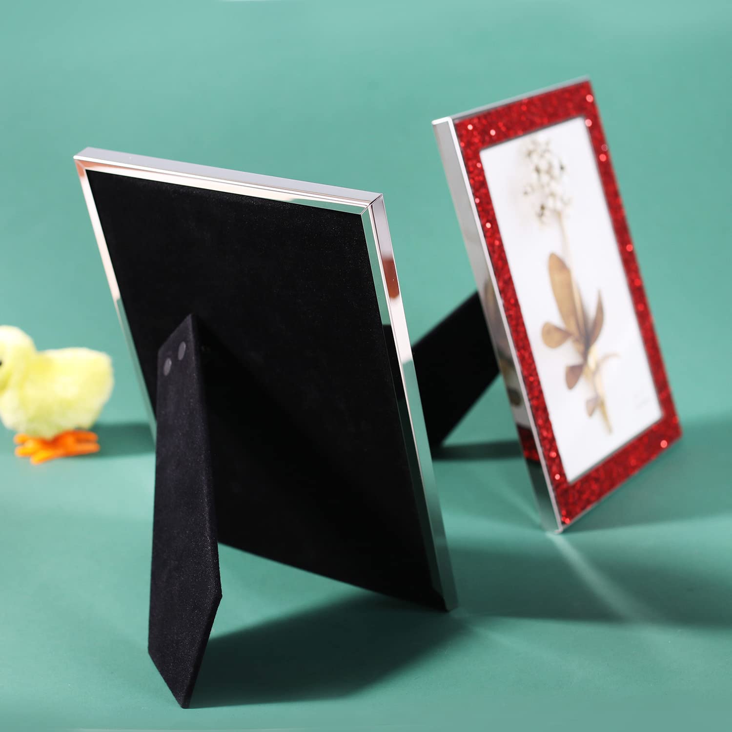 5x7 Picture Frame High-grade Metal Tabletop Photo Frames Smooth Finish Display Pictures Ideal Gift to Family and Friends（Red Glitter）
