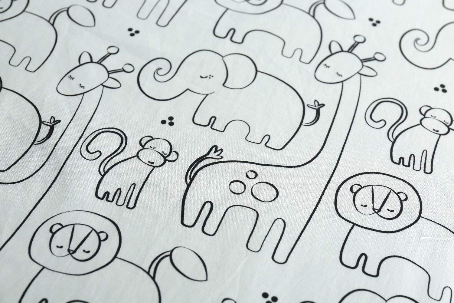 Silhoutte Jungle Print Cotton Crib Sheet