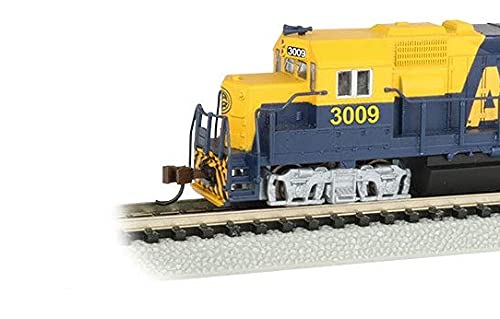 Bachmann Trains - EMD GP40 Diesel Locomotive - Alaska #3009 (with Dynamic Brakes) - N Scale