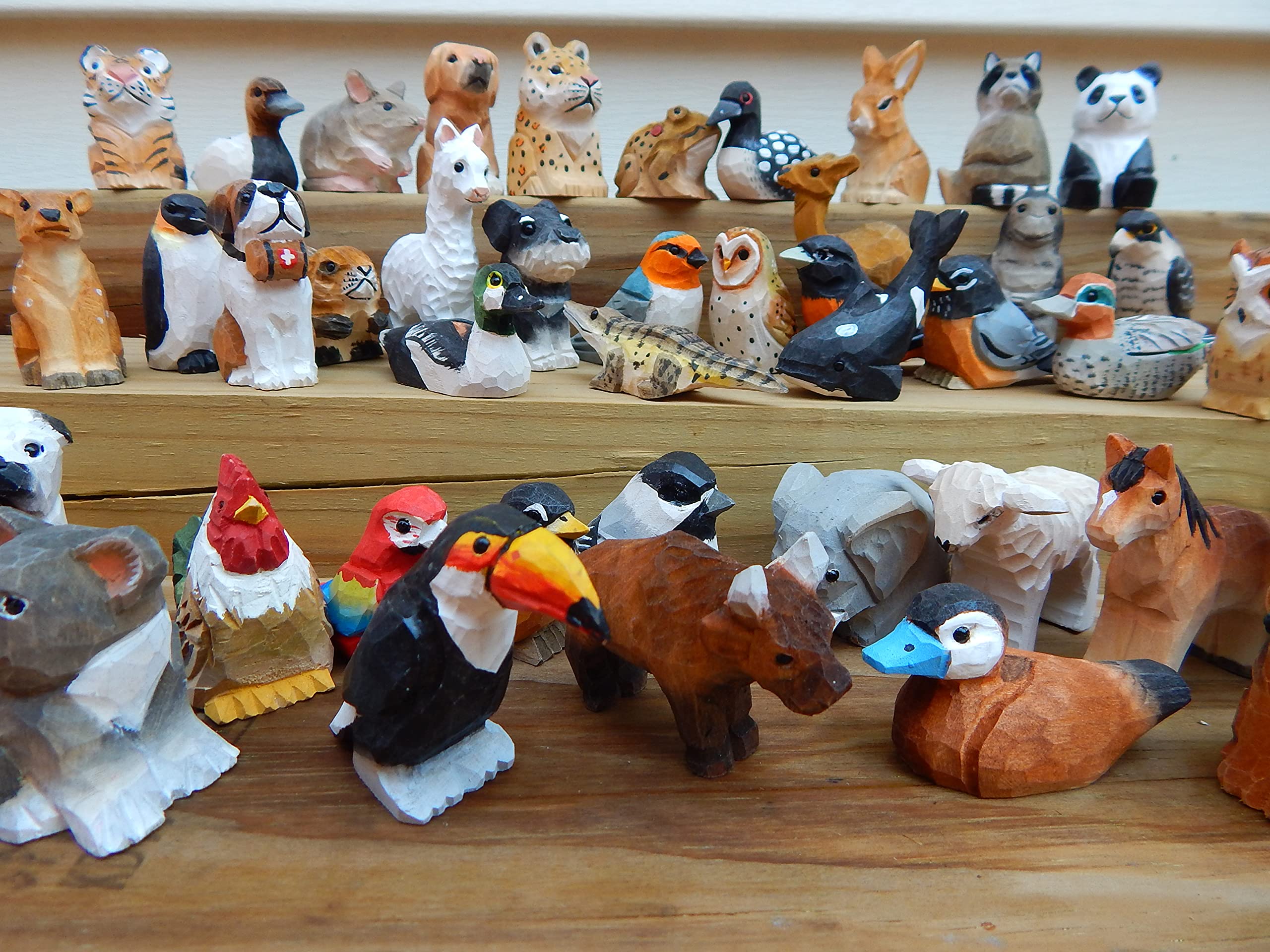 Selsela Nuthatcher Blue Wood Figurine Nutcracker Bird Garden Statue Sculpture Decor Miniature Art Carve Small Animal