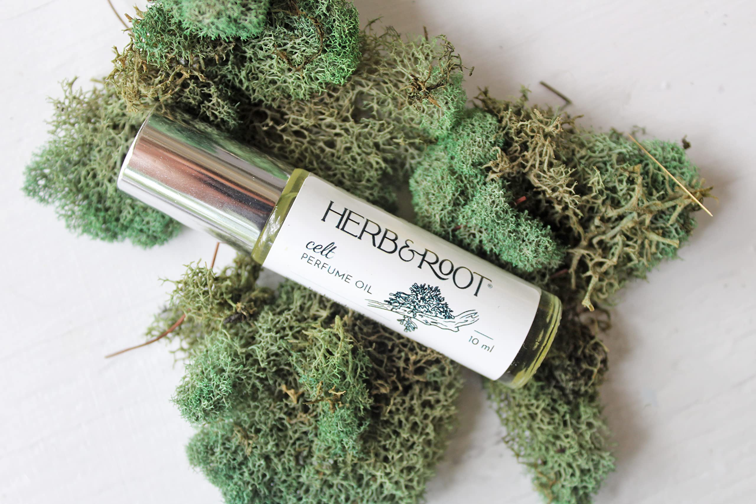 Oakmoss and Sandalwood Rollerball Cologne for Men, Women, Unisex, Green Earthy Aromatic Scent, Celt by Herb and Root, 10 ml