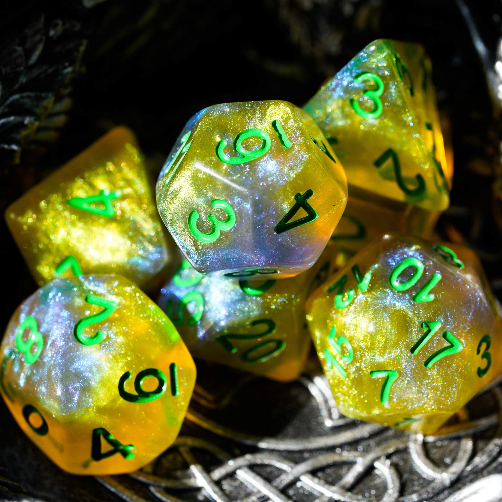 Cusdie 7-Die Resin DND Dice, Polyhedral Dice Set, for Role Playing Game Dungeons and Dragons D&D Dice MTG Pathfinder (Yellow/Blue Green Numbers)