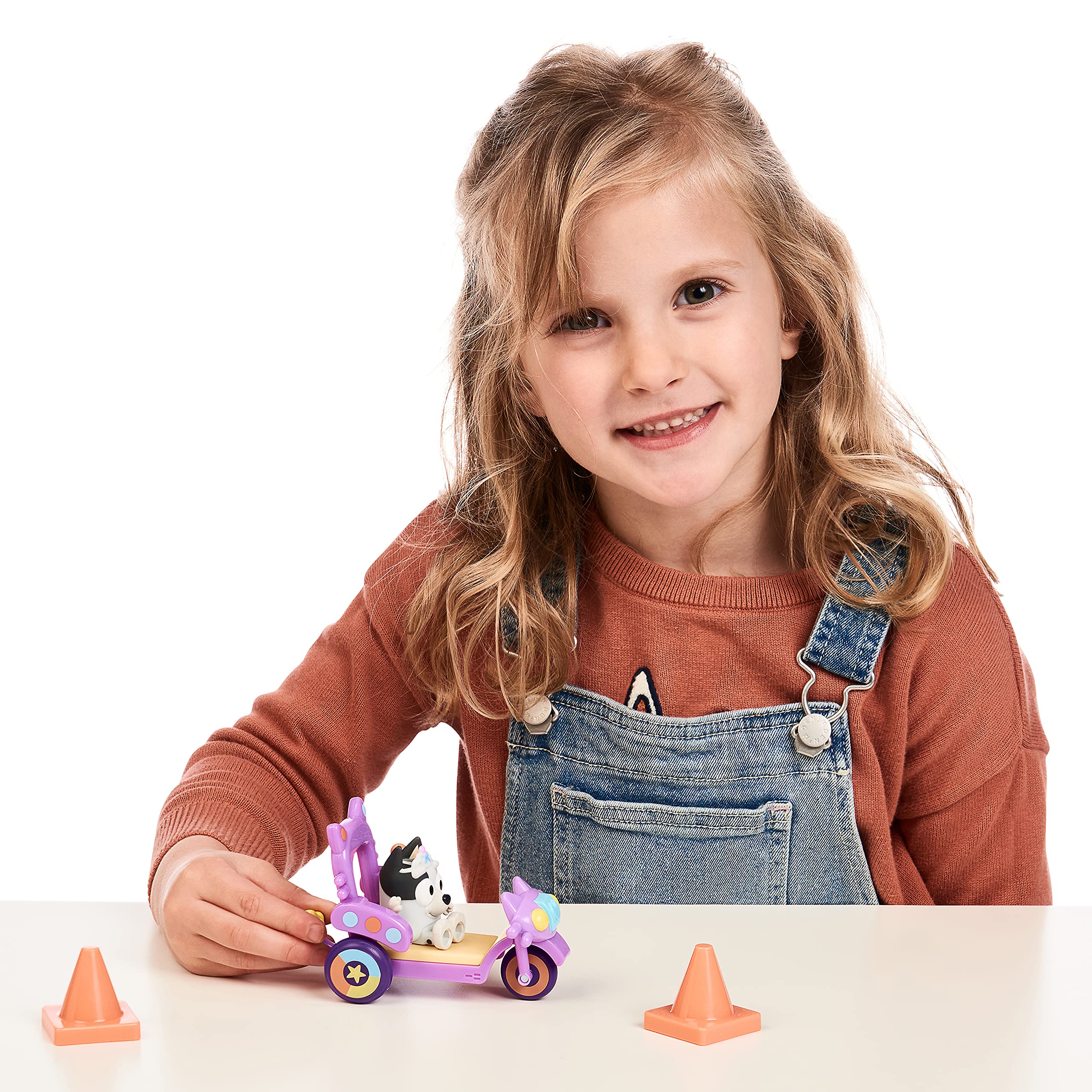 Bluey - Muffin's Cat Squad Bike with 2.5" Muffin Figure, Multicolor (17131)