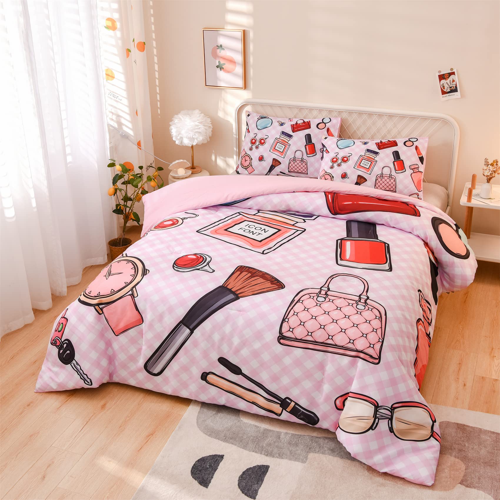 Aimuan Fashion Girl Comforter Sets Cosmetic Perfume Bag Lipstick Diva Pink Quilt Set Nail Polish Pattern Decorative Quilted 3 Pcs Makeup Bedding Set with 2 Pillowcases (Pink, Twin)