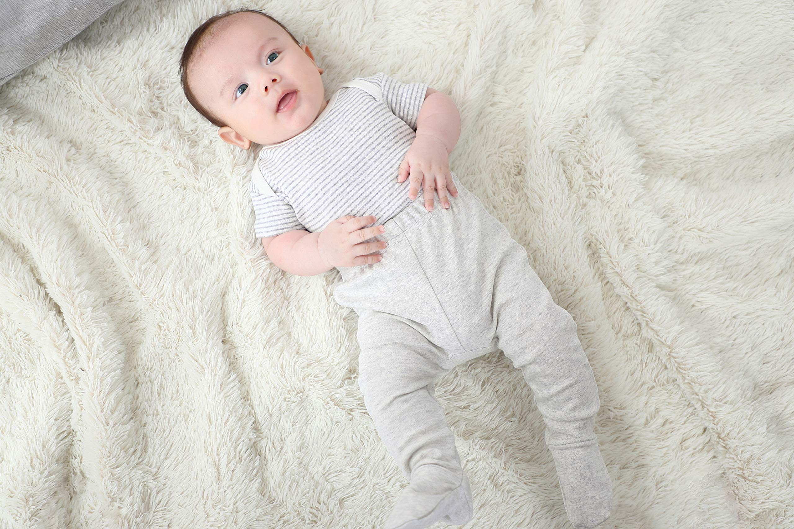 O2 BABY Organic Cotton Unisex Baby Jogger Pants, 3-Pack Pull-on Bottoms, Newborn Leggings (Newborn, Grey/White/Green)
