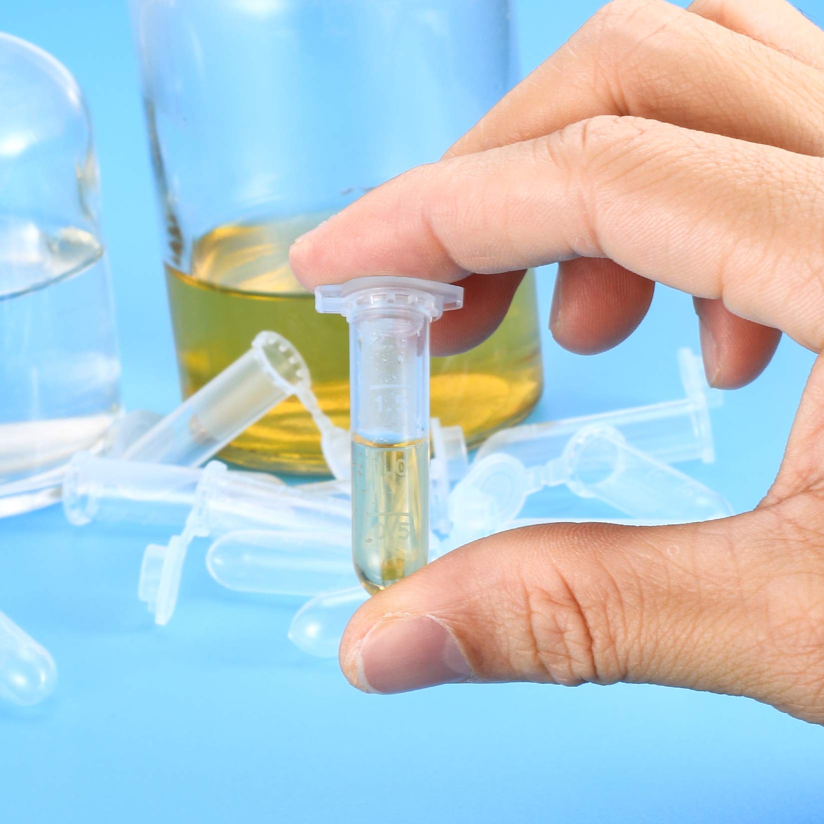 500 Pcs 2ml Microcentrifuge Tubes, Graduated Centrifuge Tubes, Clear Plastic Reusable Centrifuge Vials with Flat-Top Snap Caps, Small Sample Lab Test Storage Vials Tubes