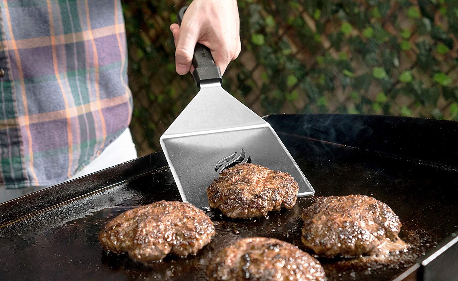 Blackstone Products 8066393 Stainless Steel Press & Sear Burger Kit44; Black & Silver - 3 Piece