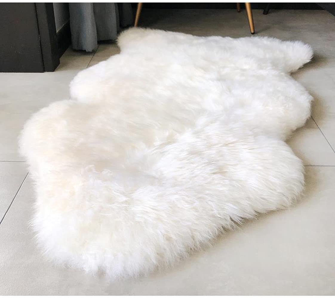 Asuprui Genuine Sheepskin Rug Bedroom Fluffy Rug Natural Fur Rug Nursery Rug 2X3 Feet Ivory Animal Rugs Bear Skin Rugs for Living Room Bedroom Sofa Chair
