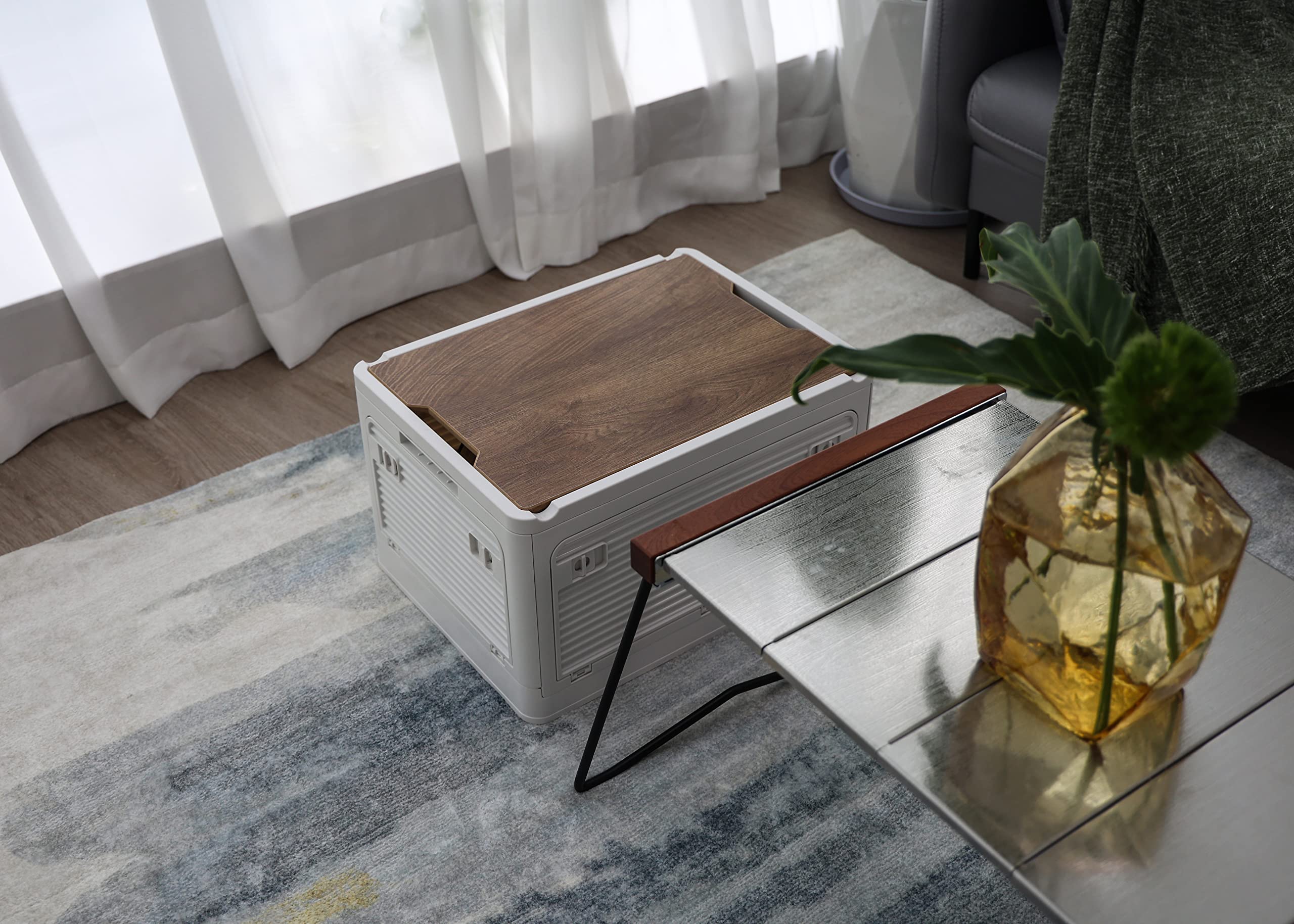 The foldable outdoor camping storage box has a large capacity of 48L, the foldable storage box equipped with a wooden cover and rollers can be used for indoor,car trunk and camping.