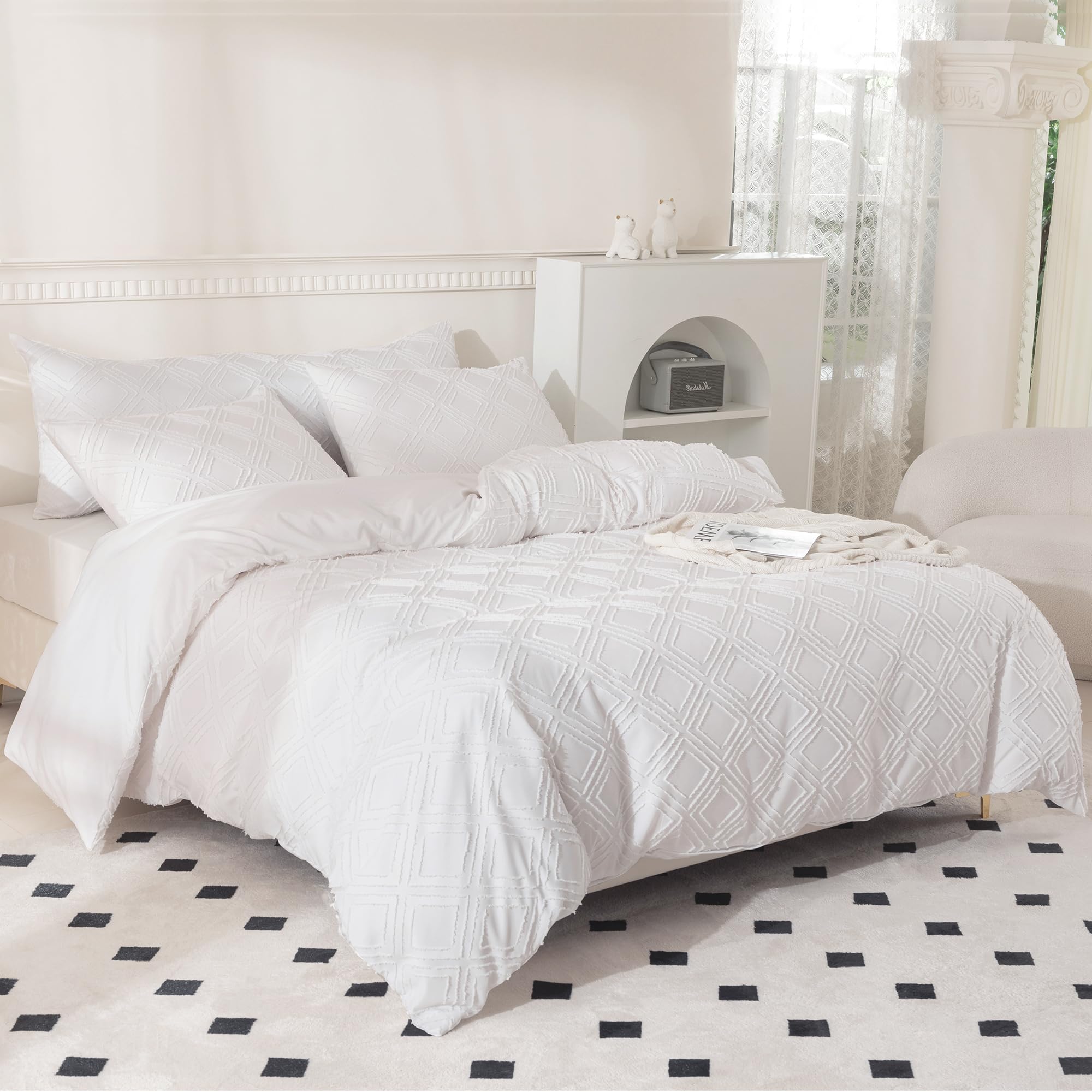 JELLYMONI Bright White Duvet Cover Queen Size - 3PCS Microfiber Tufted Duvet Cover Set, Boho Textured Duvet Cover Jacquard Rhombus Geometric Pattern Duvet Cover with Corner Ties & Zipper Closure