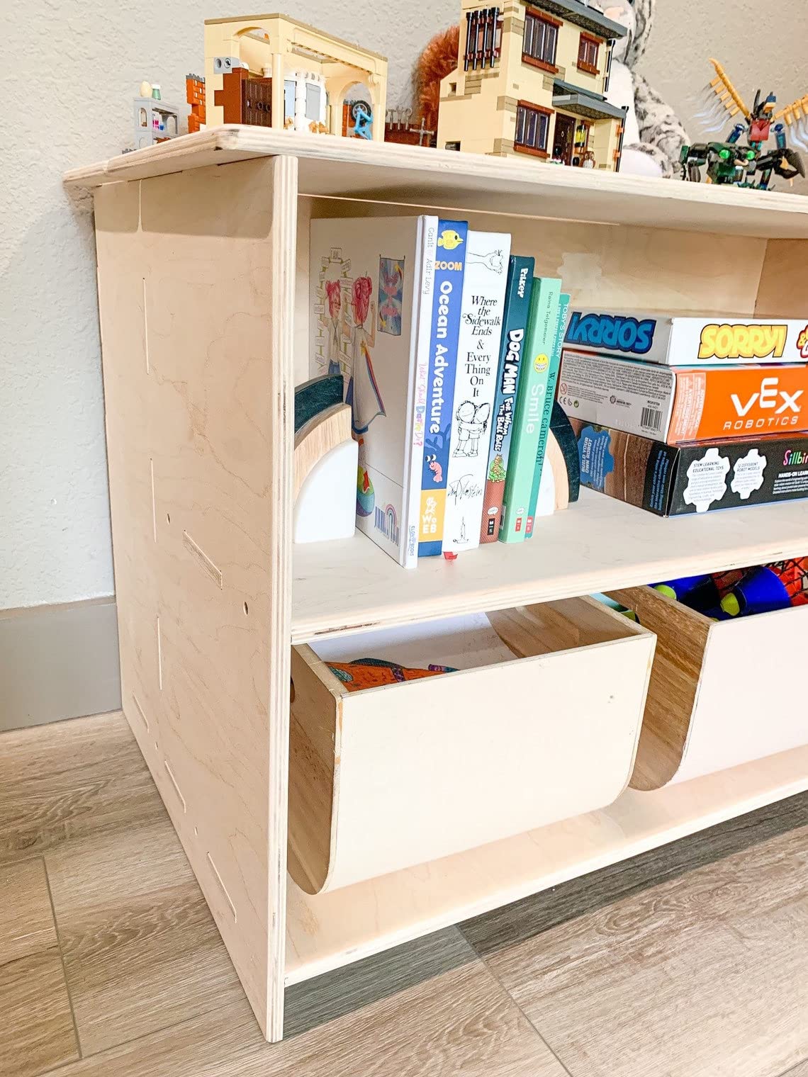 Bush Acres Montessori with Hidden Storage - Montessori Wooden Furniture – Nursery Gift – Woodenshelf