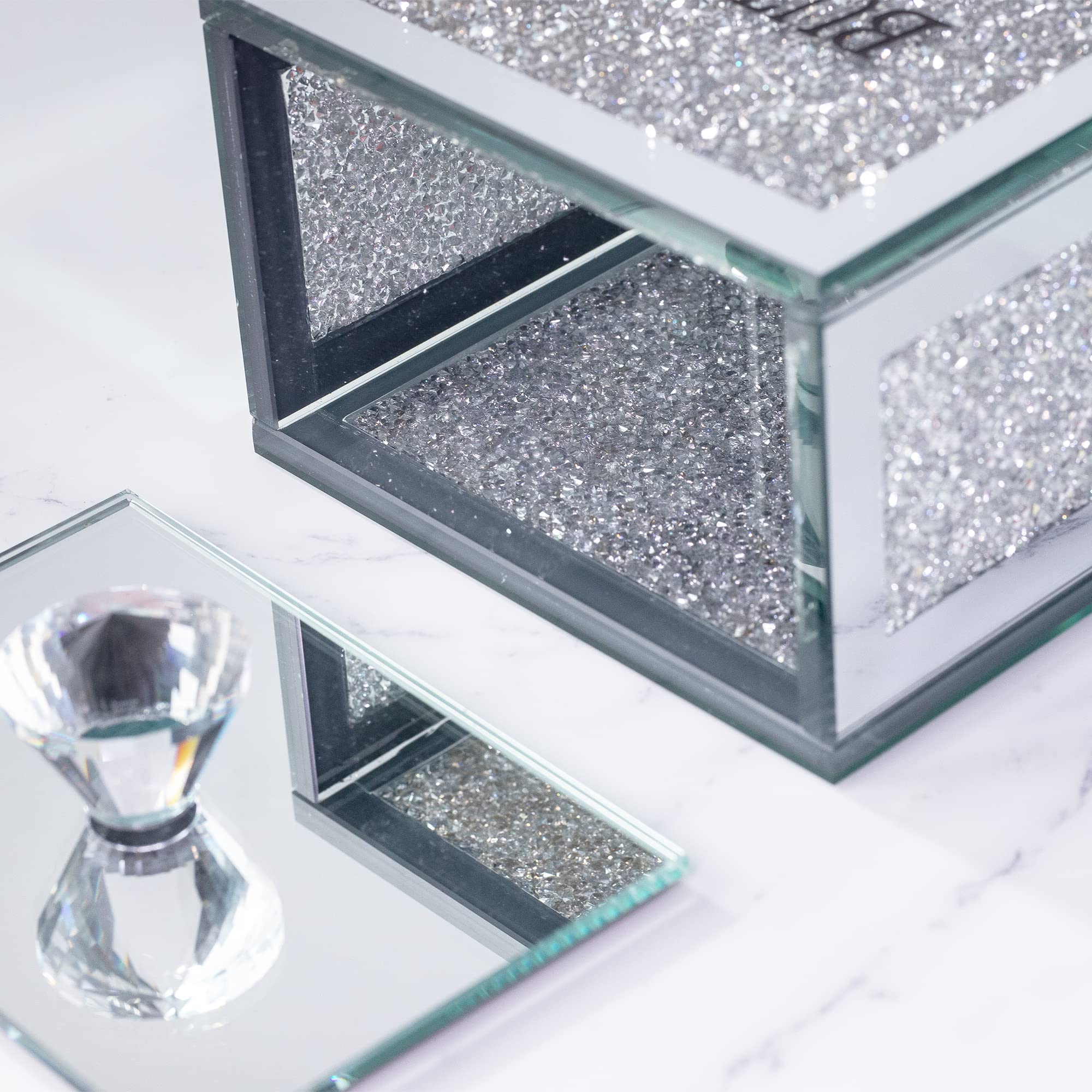 5.9"x3.9"x5.1" Butter Container Box with Lid, Glass Cheese Tank Storage Box Filled with Sparkly Crystal Crushed Diamonds, Keep Butter Cheese Fresh & Sparkle, Ideal for Kitchen, Dining Room