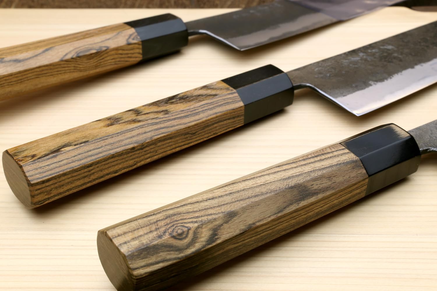 Yoshihiro Japanese High Carbon White Steel #2 Nashiji Gyuto Chefs Knife with Cocobolo Wood Handle (9.5'' (240mm))