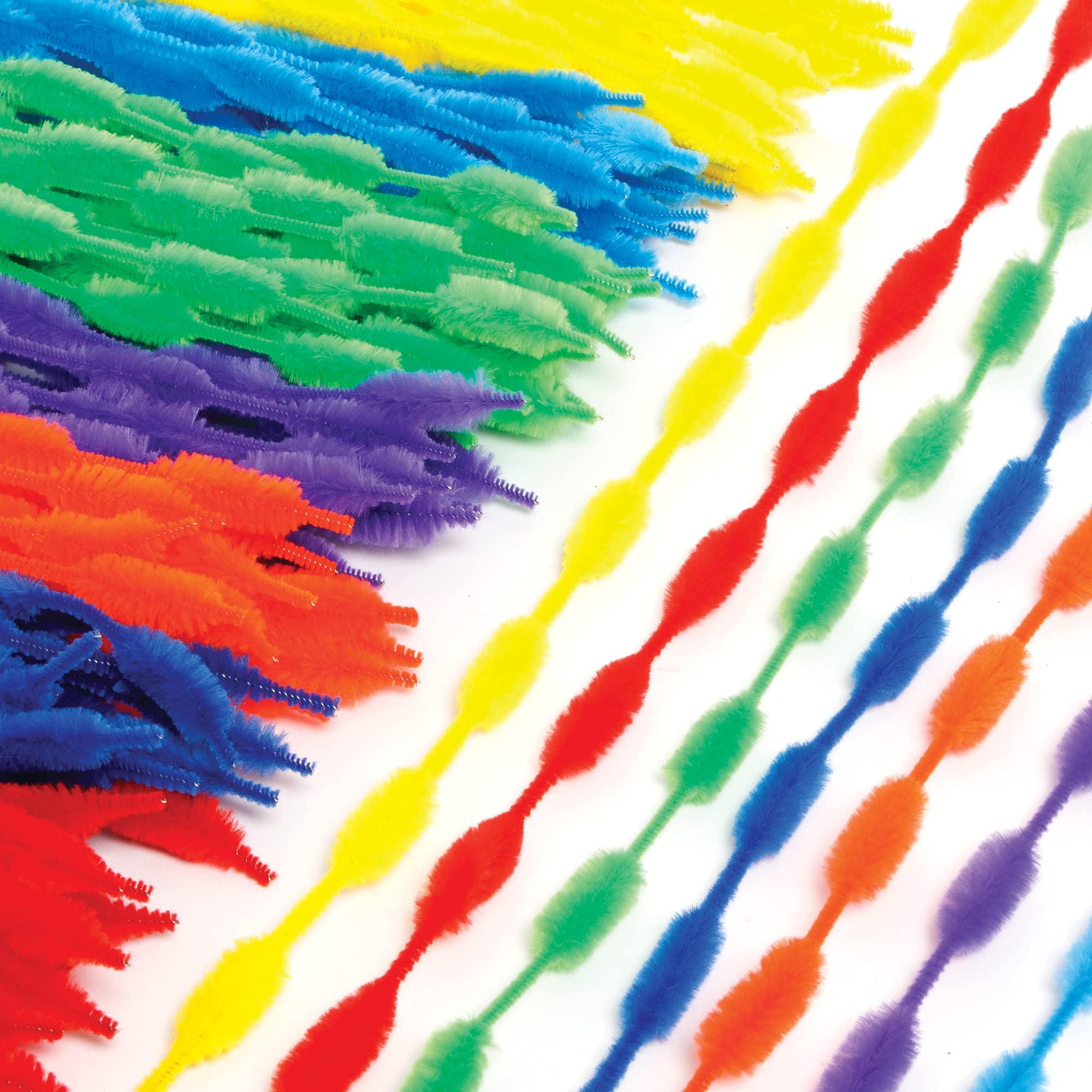 Baker Ross FE322 Rainbow Pipe Cleaners Craft Set - Pack of 105, Craft Wire, Card Making Supplies, Childrens Arts and Crafts Materials, Embellishments for Crafting