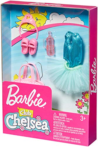 Barbie Club Chelsea Accessory Pack, Ballet-Themed Clothing and Accessories for Small Dolls, 6 Pieces for 3 to 7 Year Olds Include Tutu and Dance Bag