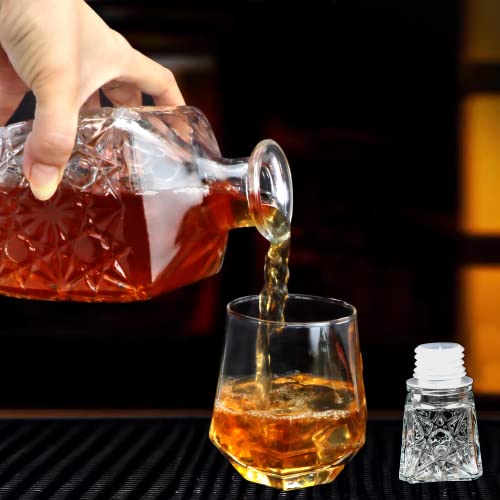 Cadamada Glasses Decanter,26 oz Diamond Pattern Wine Bottle with Lid,Delicate Decanter Set-for Tequila, Brandy, Scotch and Vodka, Gift Giving, Bar and Party Decoration (3pcs)