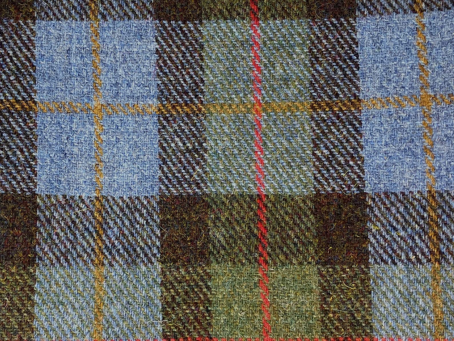 Traditional Harris Tweed MacLeod Tartan Pure Wool Woven Fabric with Authenticity Labels (Blue and Green, 100 x 75cm)