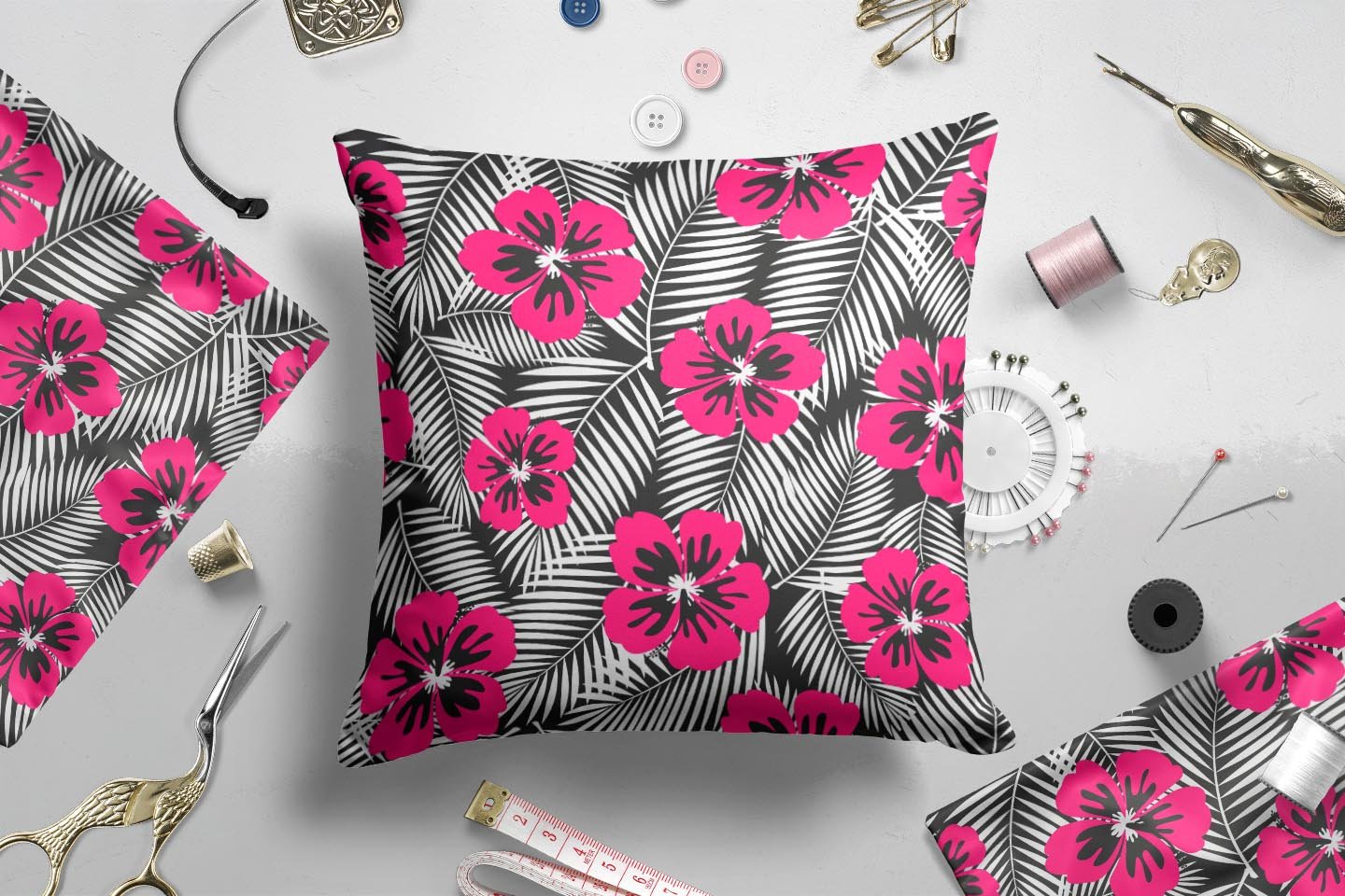 iiRov Summer Design Ink-Fuzed Decorative Throw Pillow - Tropical Summer Hot Pink Floral