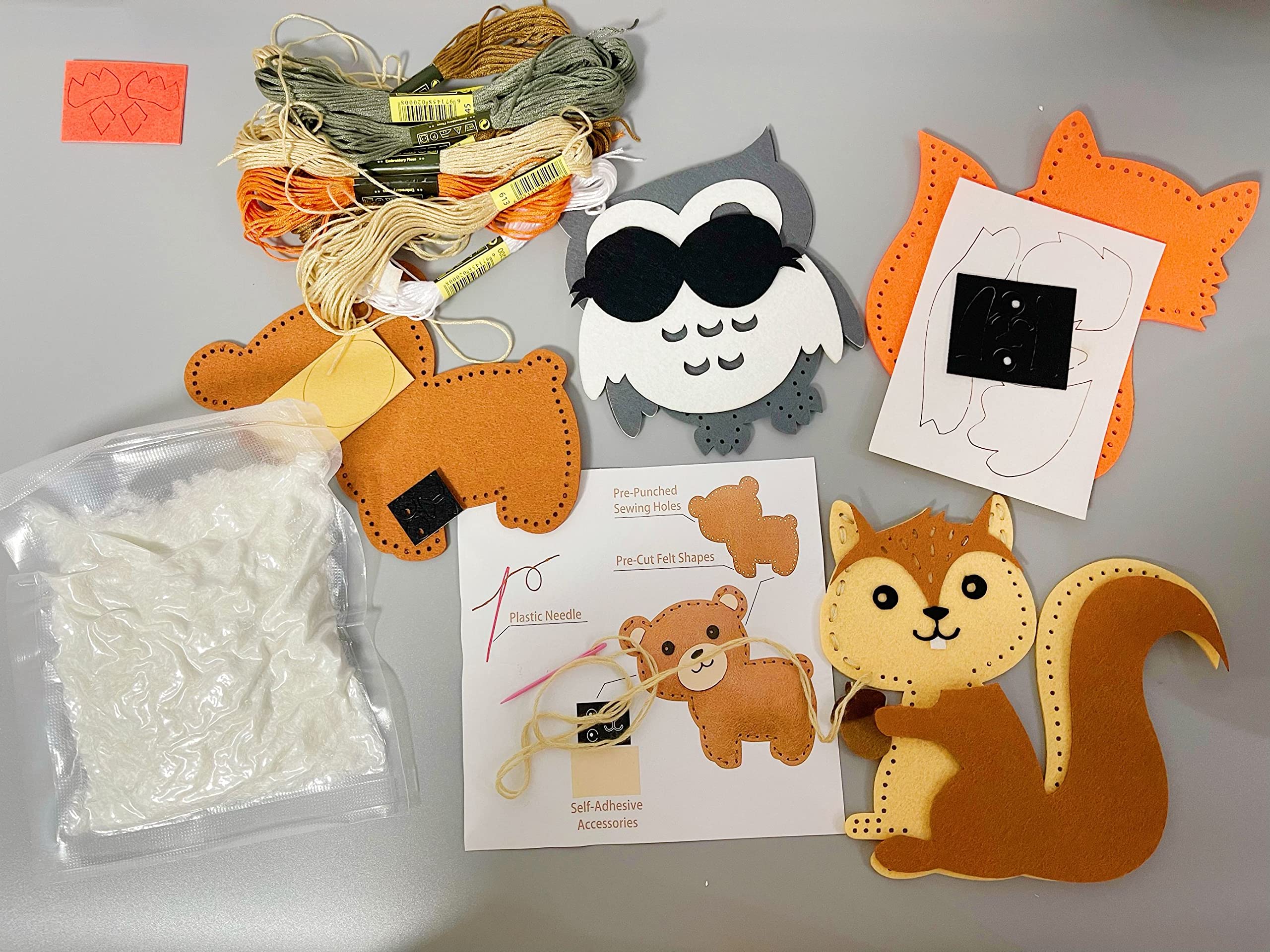 BLYNN Dinosaur Animals Craft Kit Forest Creatures DIY Sewing Felt Plush Animals for Kids Beginners Educational Sewing Set Girls and Boys Art Craft Kits (Puppy)