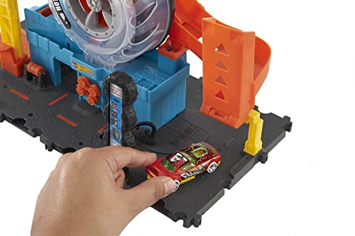 Hot Wheels Toy Car Track Set City Super Twist Tire Shop with 1:64 Scale Car, Single or Multi-Car Play