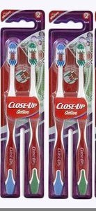 CLOSE-UP TOOTHBRUSH MED. ACTIVE 2-2 packs 4 brushes